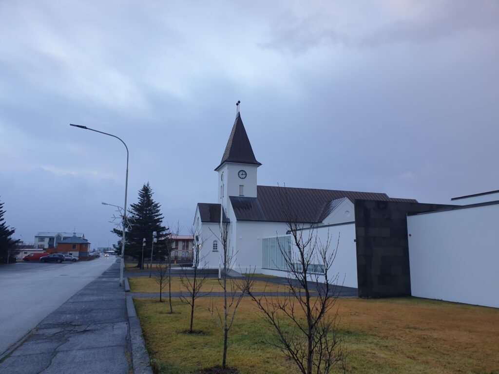 A journey in Icelandic churches: photo essay - Girl bridging the gap